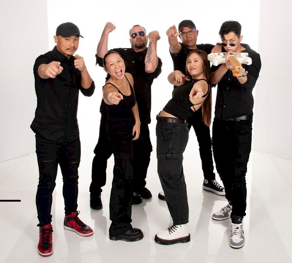 FLO RAW | Live Band at Jimmy B’s Beach Bar St. Pete Beach